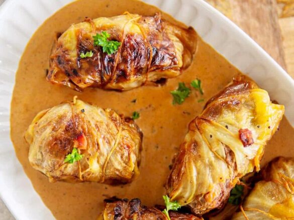 German Stuffed Cabbage Rolls (Kohlrouladen) | Maria's Cook Book